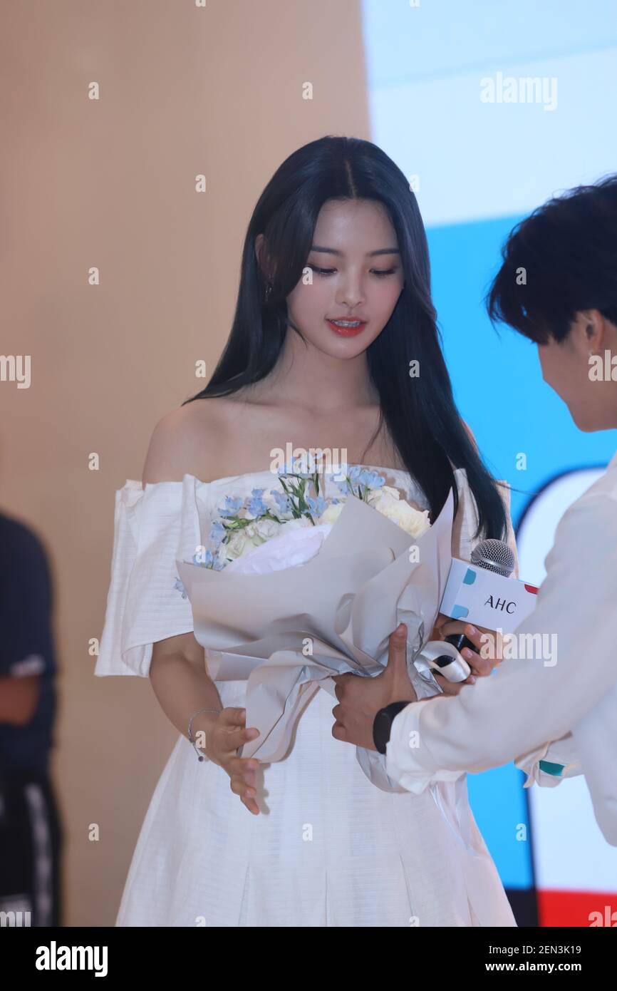 Yang Chaoyue of Chinese teen idol group Rocket Girls 101 attends a ...