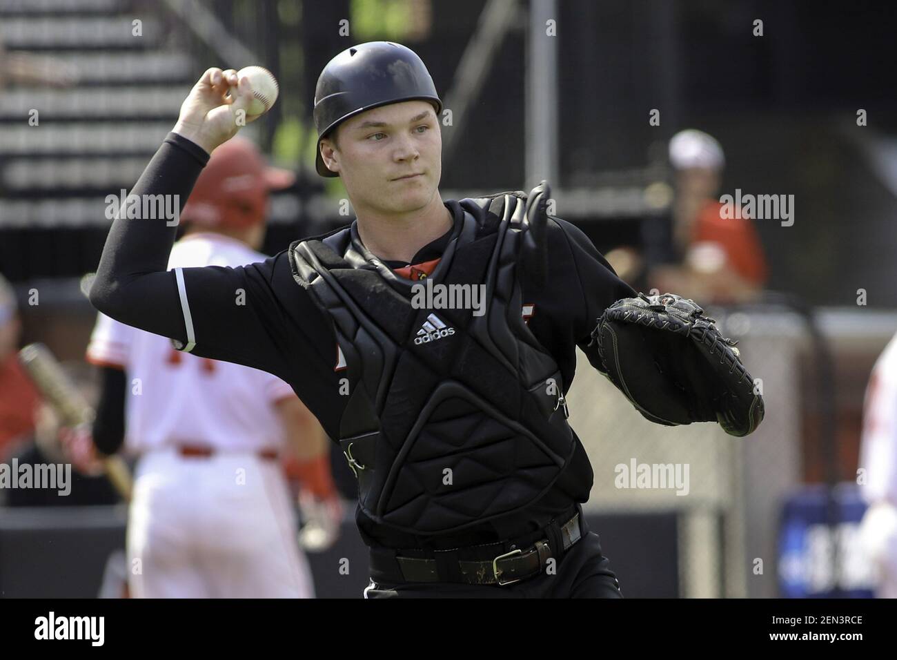June 1, 2019: Louisville catcher Henry Davis throws to first during an ...