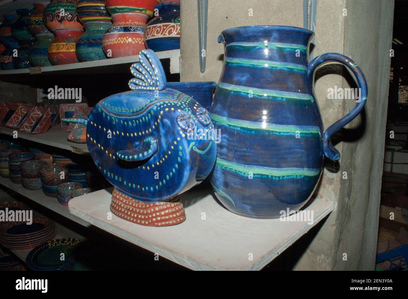 Caribbean artisan craft pottery, bowls, dishes, cups and collectibles ...