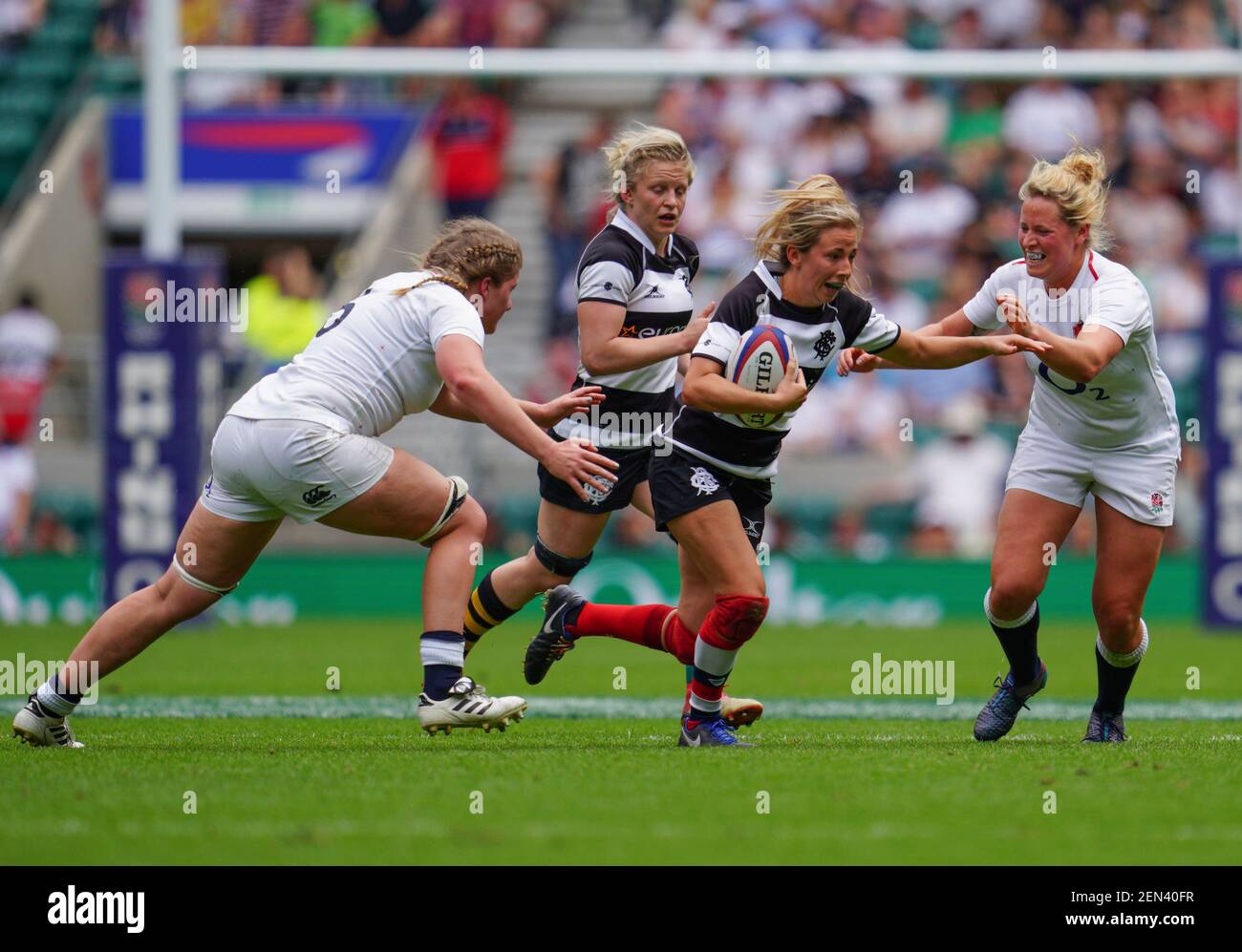 Elinor Snowsill in action during the England v Barbarians Women at ...