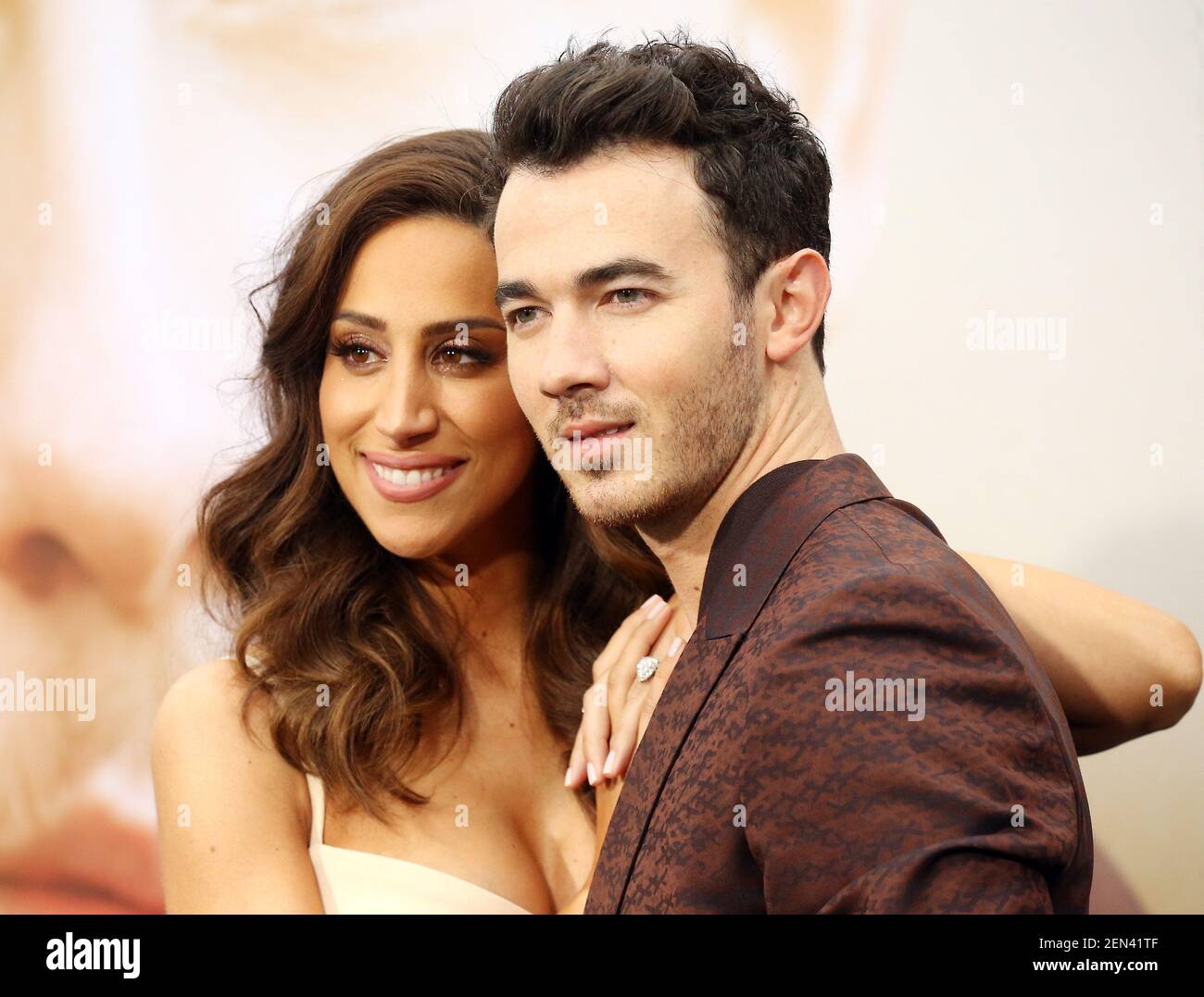 Kevin Jonas and Danielle Jonas arrive to the World premiere of Jonas ...