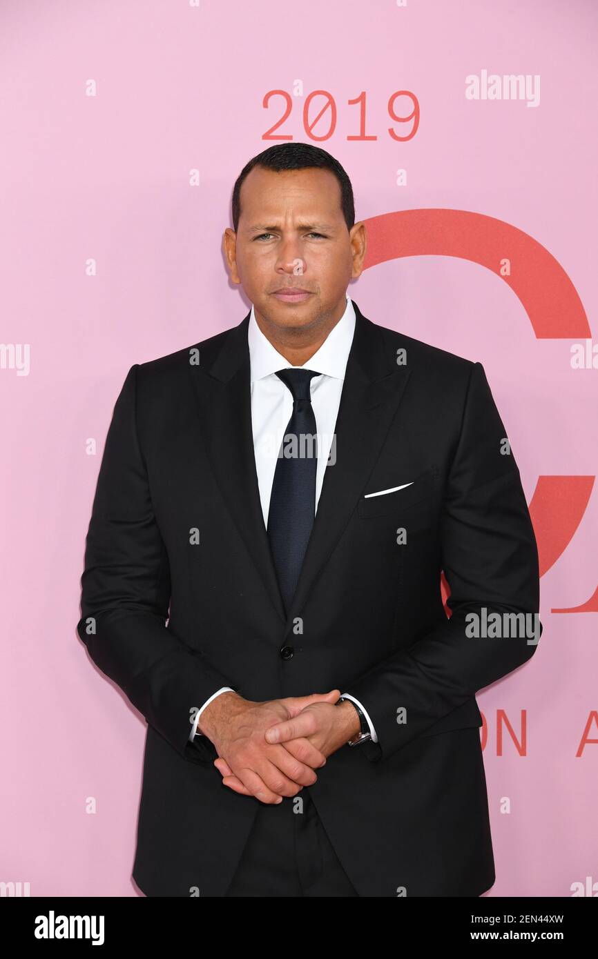 Alex Rodriguez arrives to the 2019 CFDA Awards, held at the Brooklyn ...