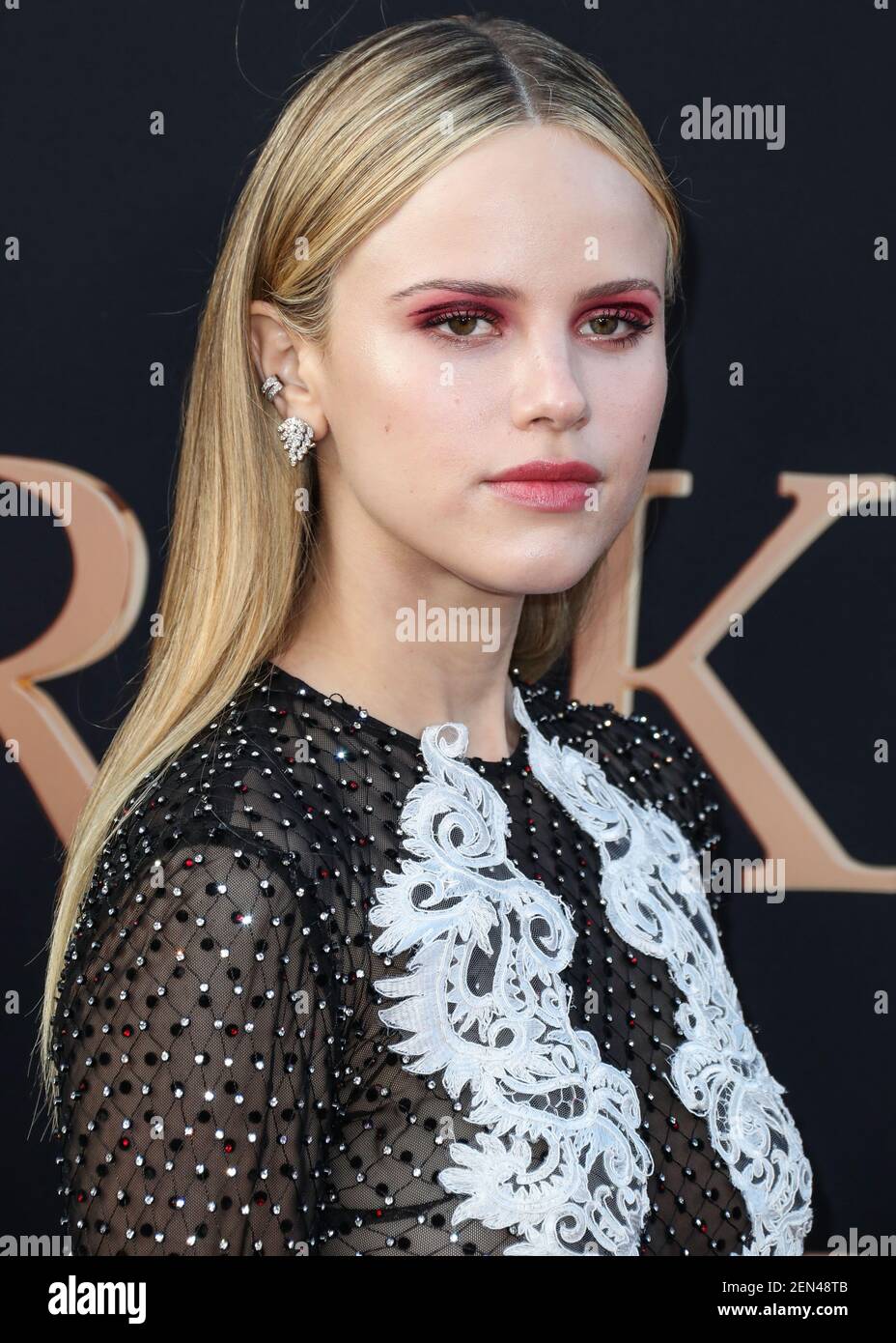 HOLLYWOOD, LOS ANGELES, CALIFORNIA, USA - JUNE 04: Actress Halston Sage ...
