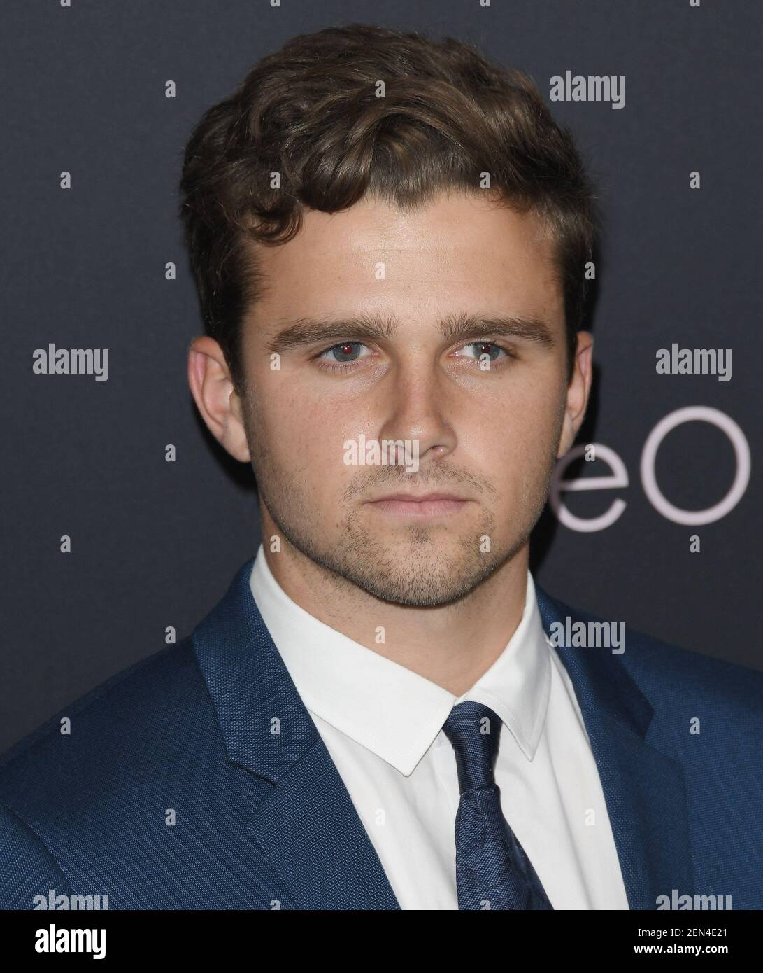 Jackson Hinkle arrives at the HBO Documentary Film ICE ON FIRE Los ...