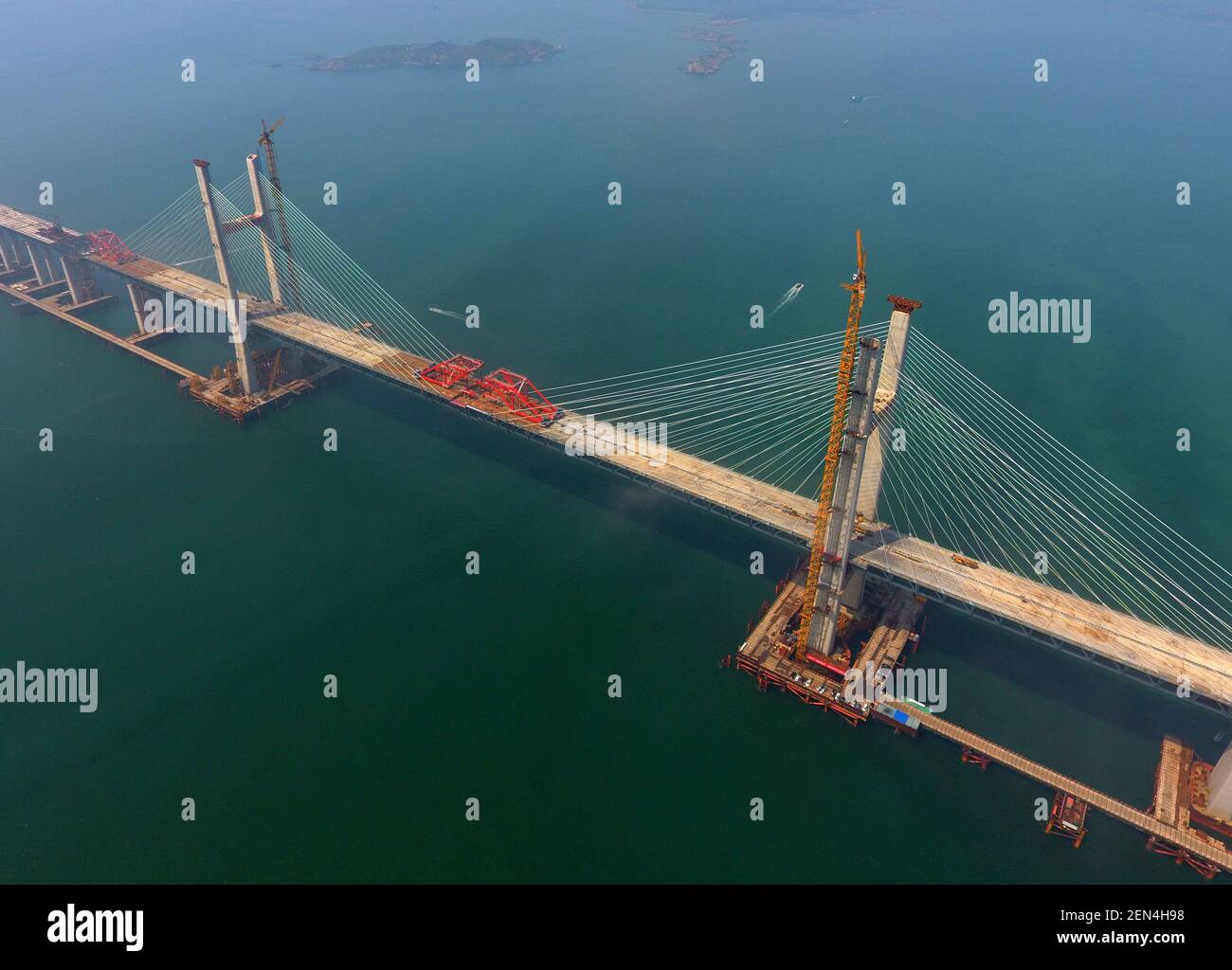 The Pingtan Haixia Rail-Road Bridge, China's first cross-sea rail-road ...