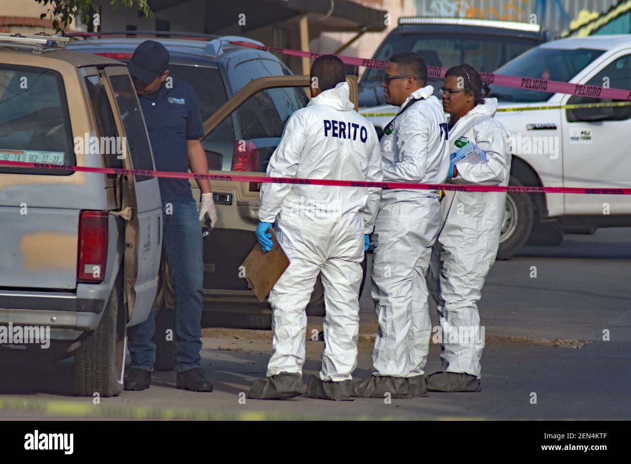 Copyright Teun Voeten Tijuana, May 29th, 30th, 31st 2019 Police ...