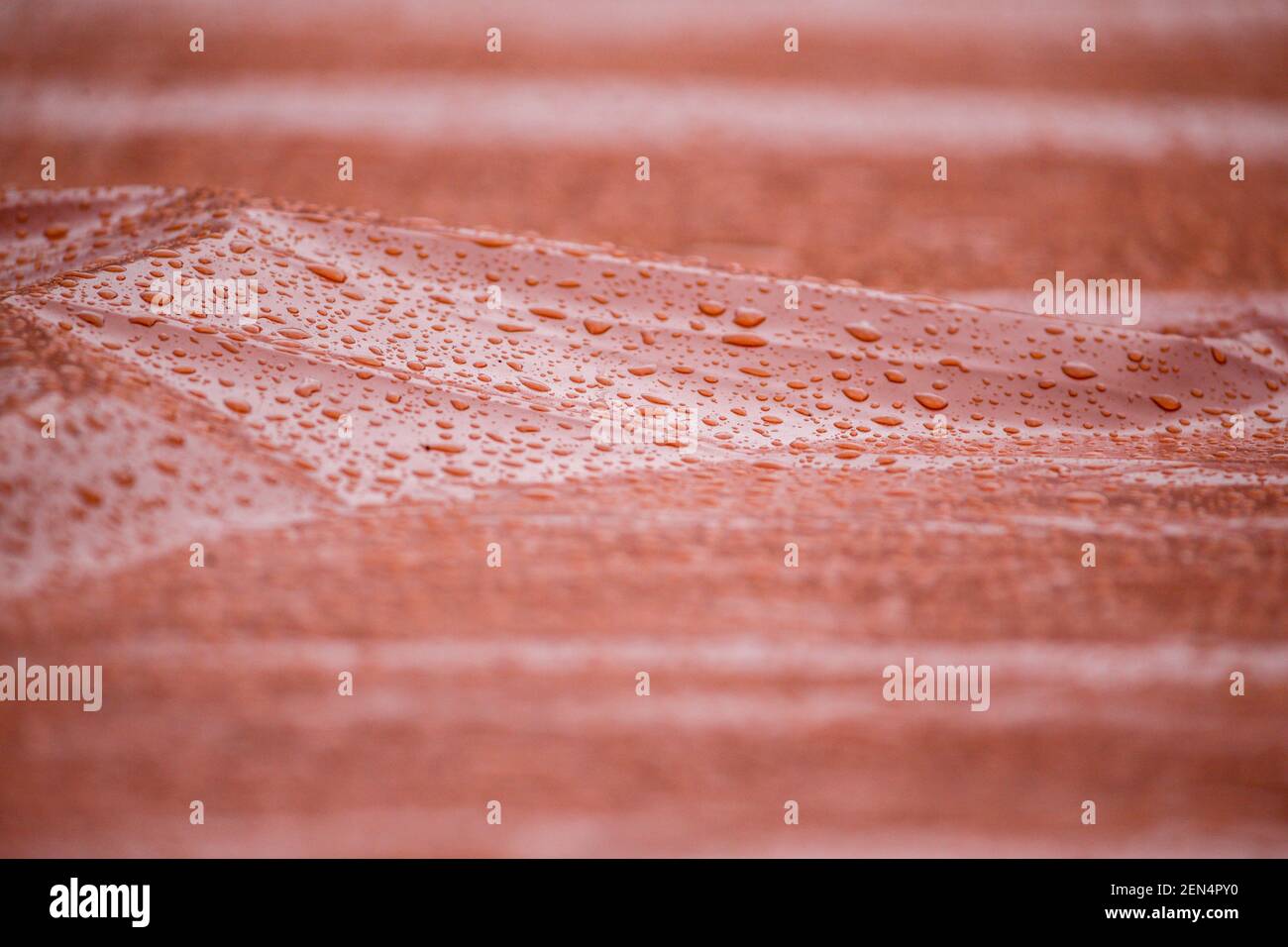 PARIS, IF - 07.06.2019: ROLAND GARROS 2019 - Rain interrupts match ...