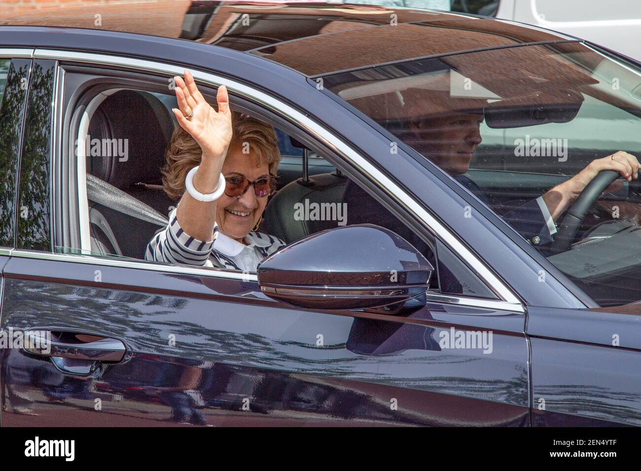 Princess Margriet visits the Parahandbow Archery World Championship in ...