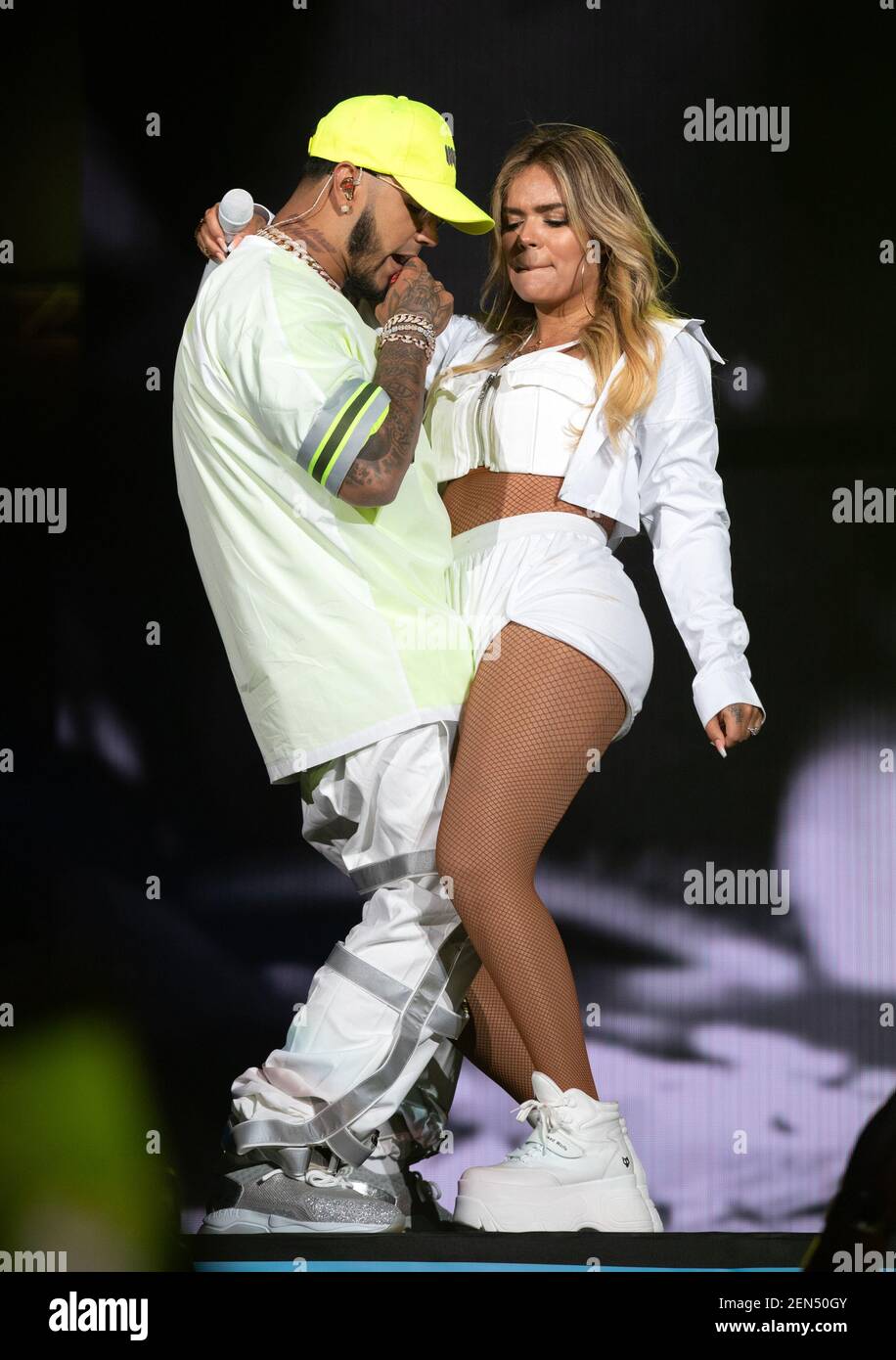 MIAMI, FL - JUNE 8: Anuel AA and Karol G perform during Uforia Mix Live ...