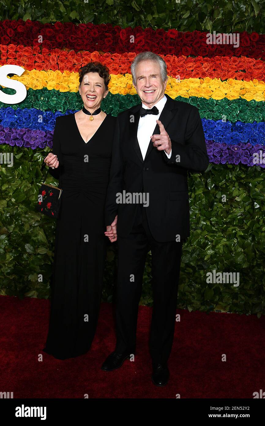 Annette Bening and husband Warren Beatty attend the 2019 Tony Awards on ...