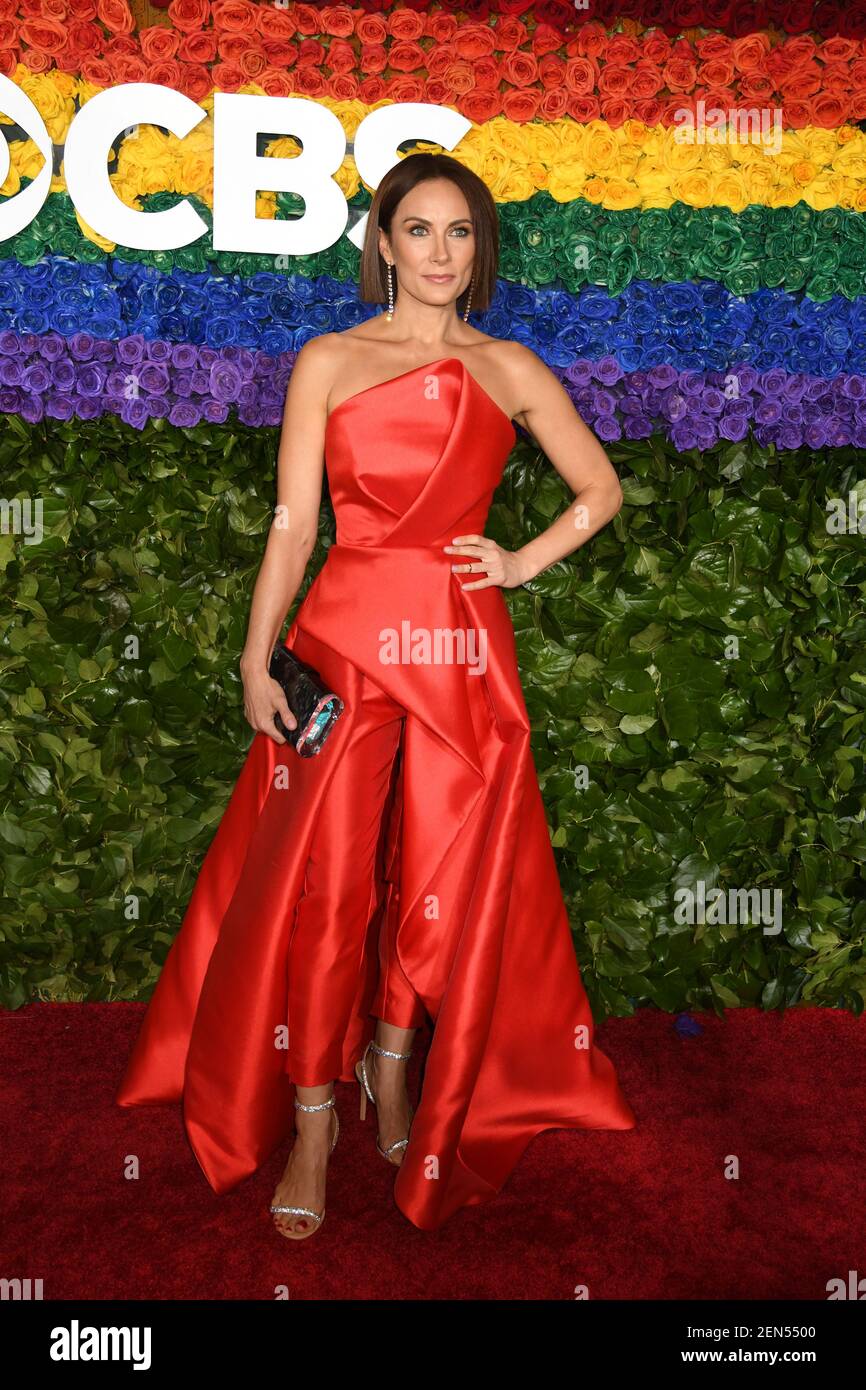 Laura Benanti arrives to the 2019 Tony Awards, held at Radio City Music ...