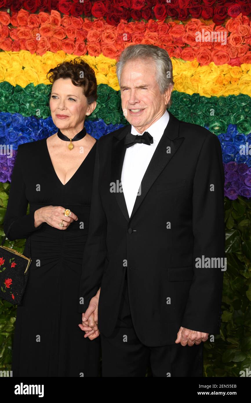 Annette Benning, Warren Beatty arrives to the 2019 Tony Awards, held at ...