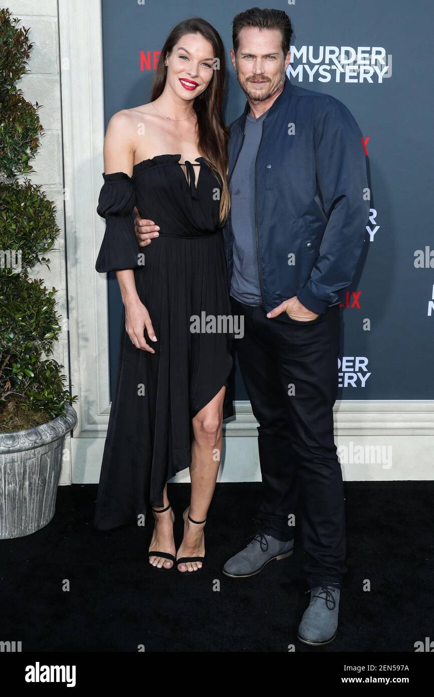WESTWOOD, LOS ANGELES, CALIFORNIA, USA - JUNE 10: Liz Goodwin and Jason ...
