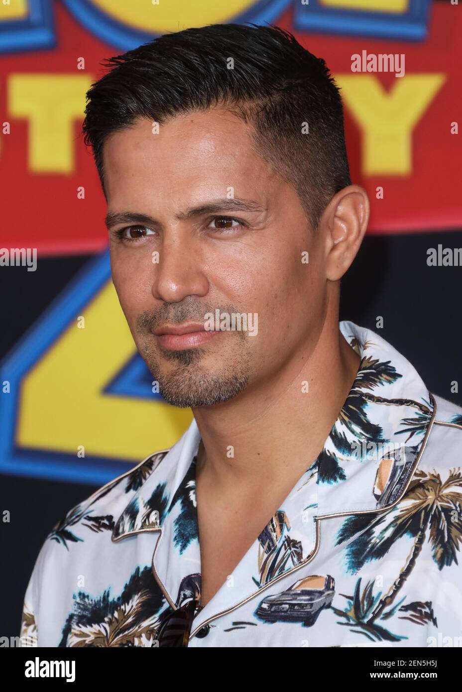HOLLYWOOD, LOS ANGELES, CALIFORNIA, USA - JUNE 11: Actor Jay Hernandez ...
