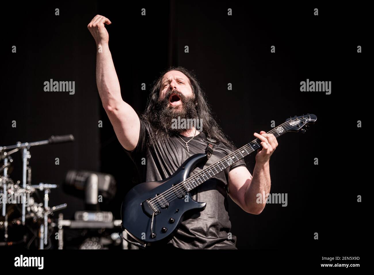 John Petrucci, guitarist of the American rock band Dream Teather ...