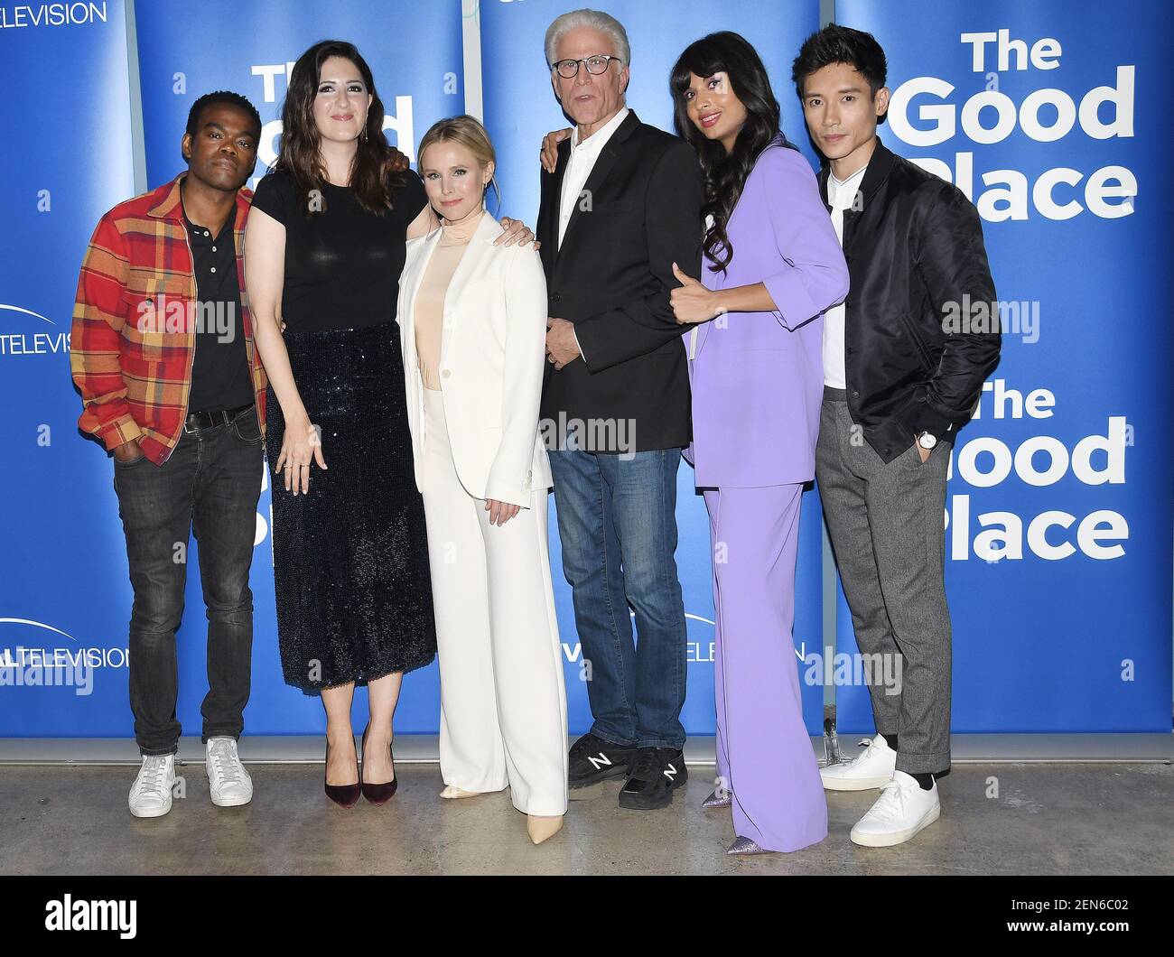 (L-R) THE GOOD PLACE Cast - William Jackson Harper, D'Arcy Carden, Kristen Bell, Ted Danson ...