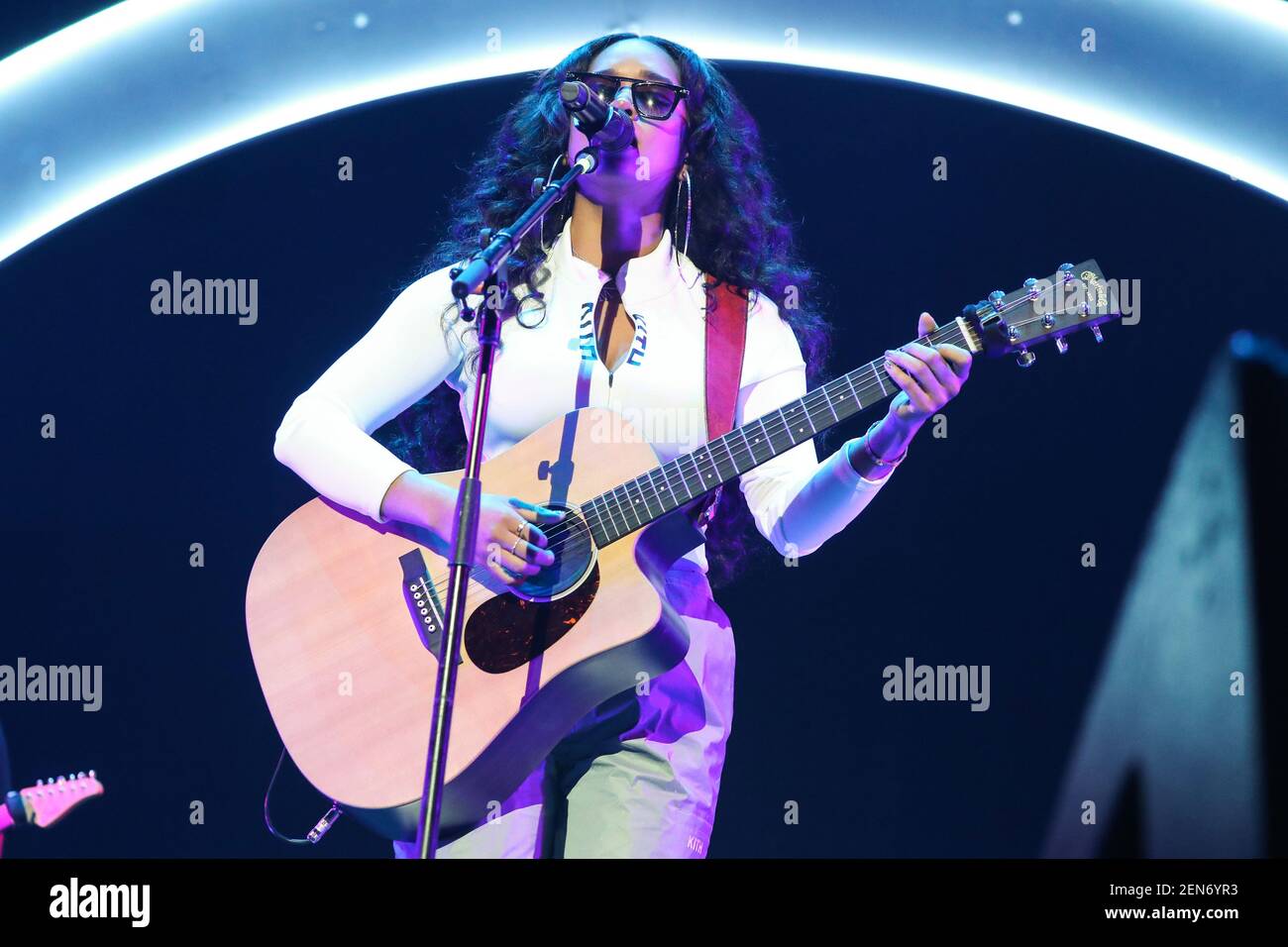 LOS ANGELES, CALIFORNIA, USA - JUNE 20: Singer H.E.R. (Gabi Wilson ...