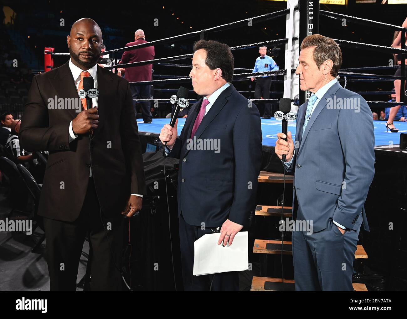 LAS VEGAS - JUNE 23: Lennox Lewis, Kenny Albert and Joe Goossen at Fox ...