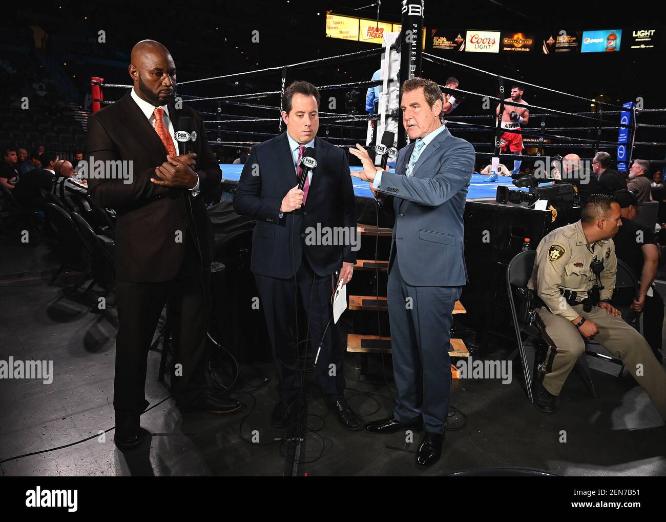 LAS VEGAS - JUNE 23: Lennox Lewis, Kenny Albert and Joe Goossen at Fox ...