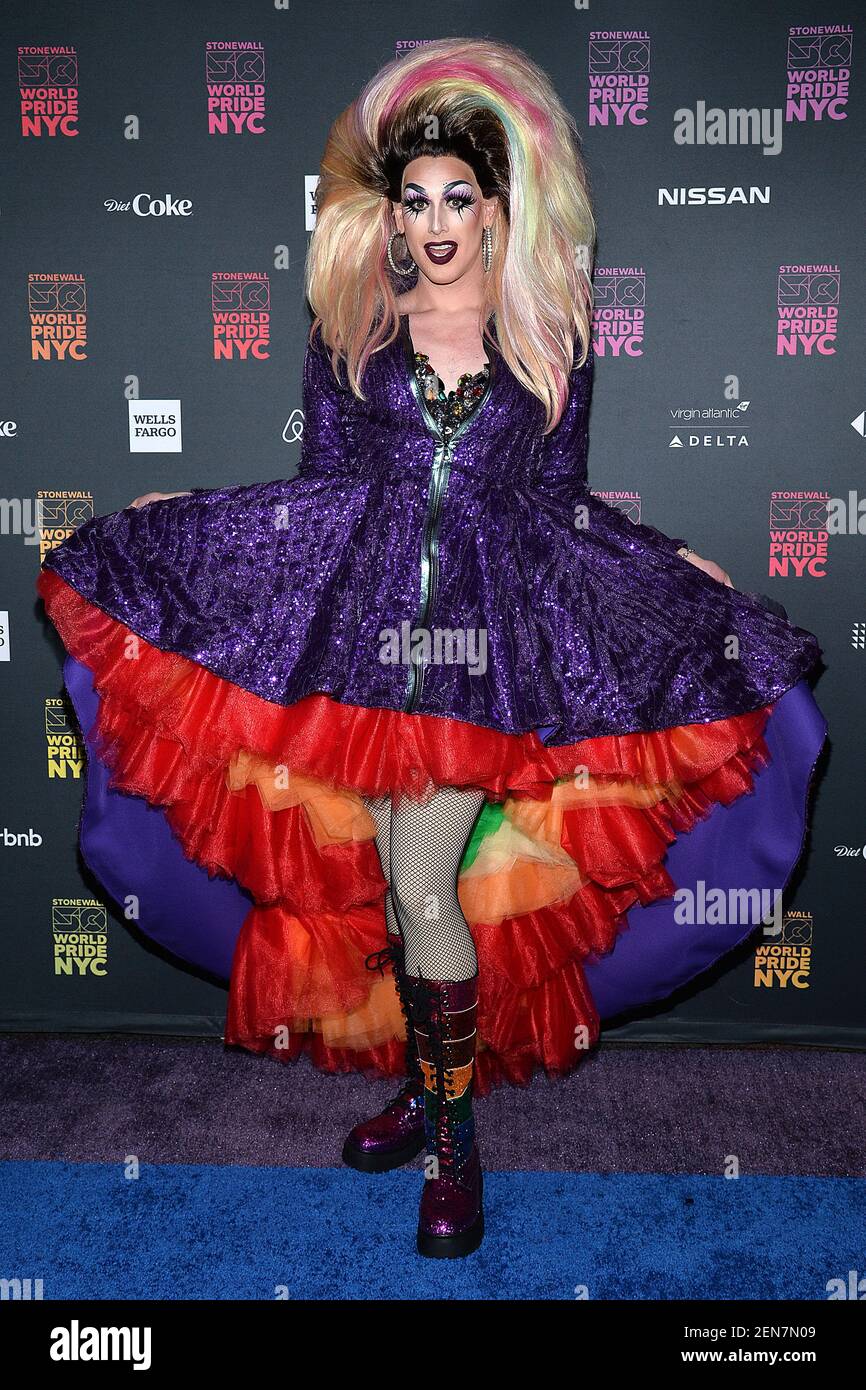 Drag Queen Dusty Ray Bottoms (Dustin Rayburn’s stage name) attends the ...