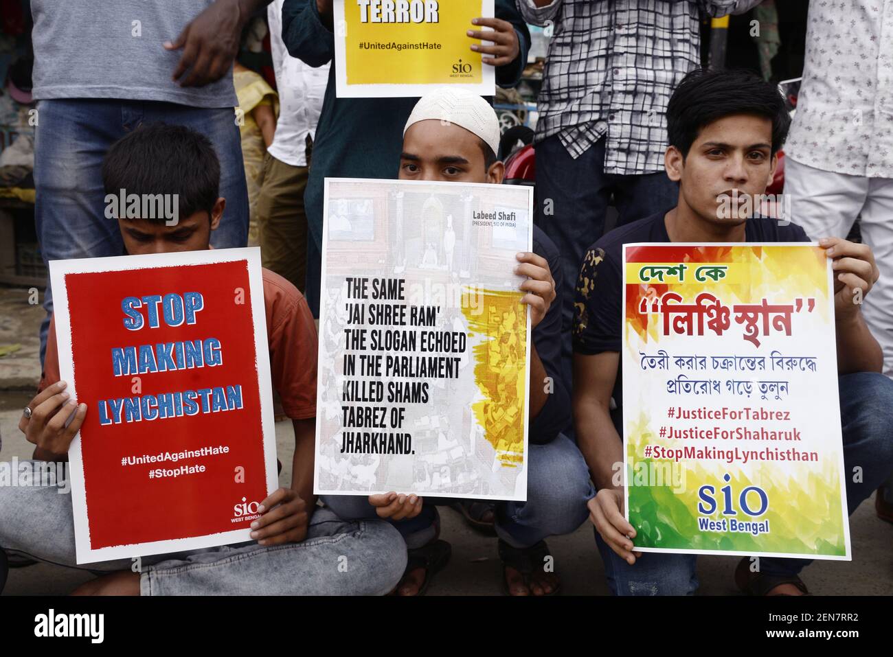 Students Islamic Organisation of India ?or SIO activists hold poster ...
