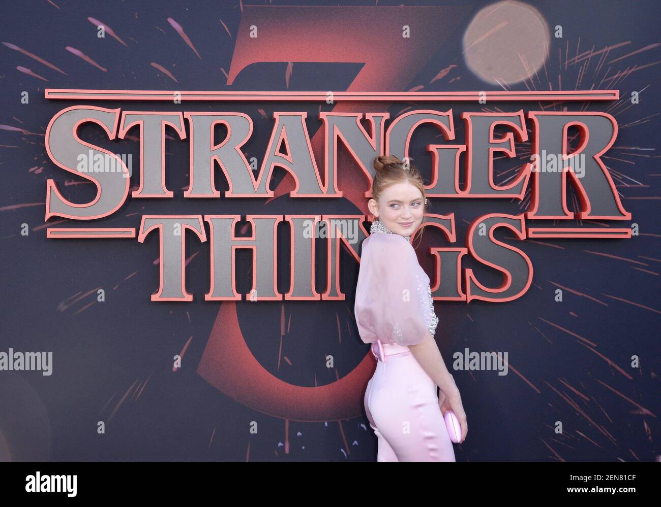Sadie Sink arrives at Netflix's STRANGER THINGS 3 World Premiere held ...