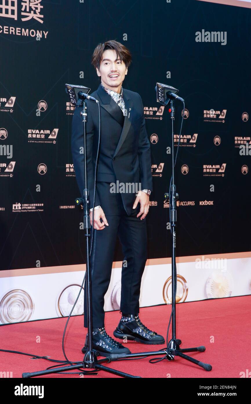 **TAIWAN OUT**Taiwanese actor and singer Jerry Yan poses on the red ...