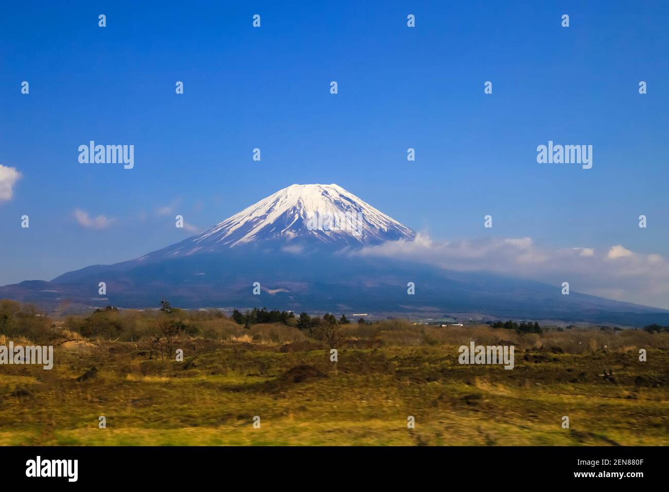 Beautiful Mount Fuji, japan., Mount Fuji with green field and blue sky ...