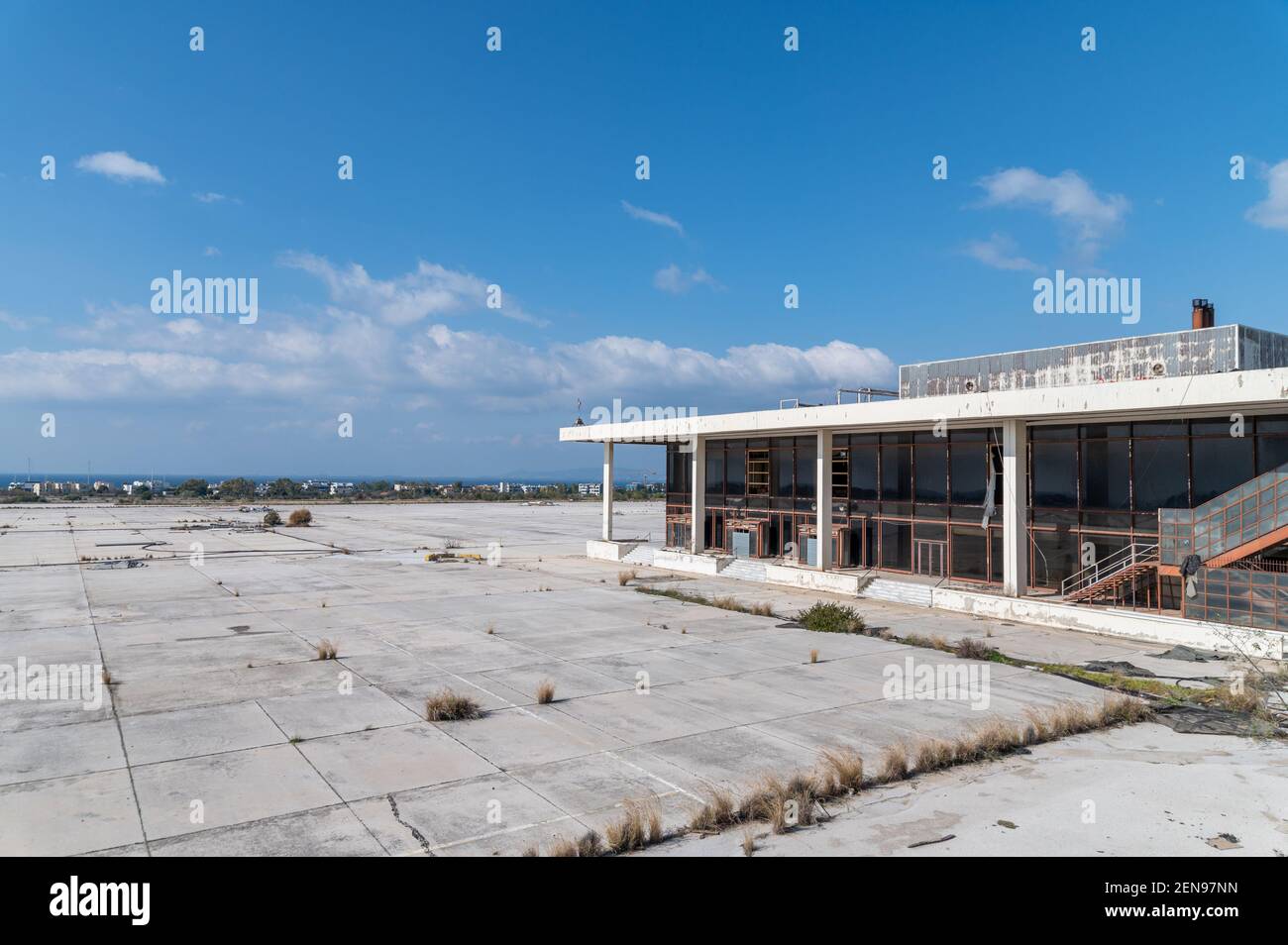 Old airport building hi-res stock photography and images - Alamy