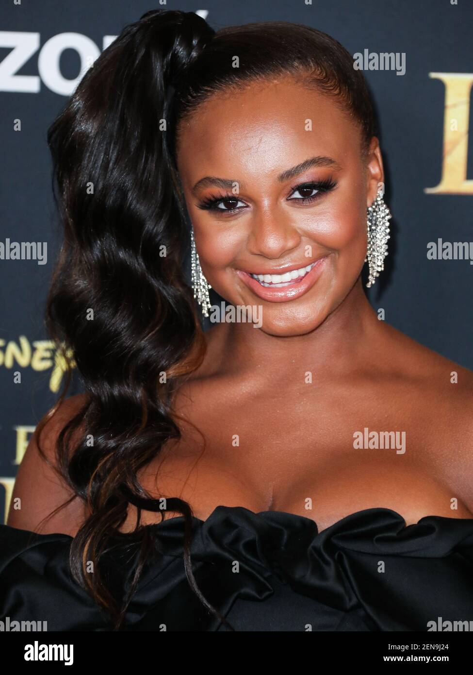 HOLLYWOOD, LOS ANGELES, CALIFORNIA, USA - JULY 09: Actress Nia Sioux ...