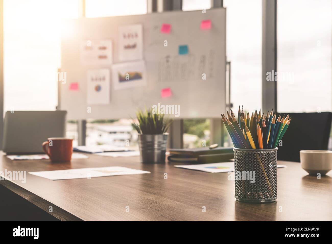 Stationary room organization hi-res stock photography and images - Alamy
