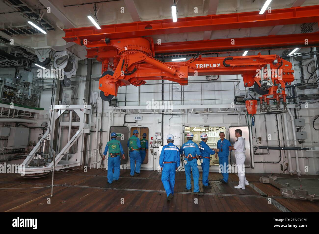 Handover of Xue Long II, the first Chinese independently-build ...