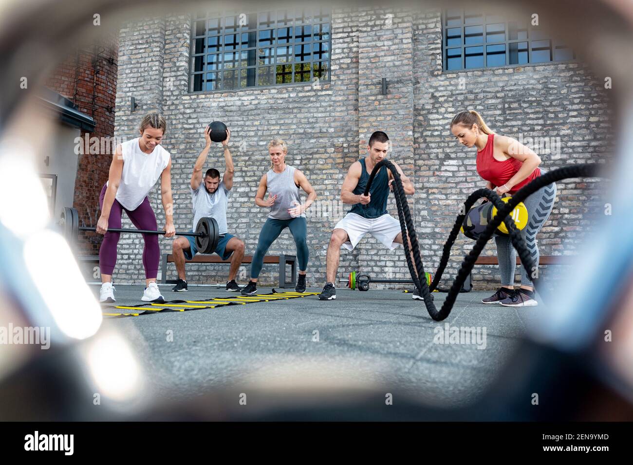 Wellness through fitness young hi-res stock photography and images - Alamy