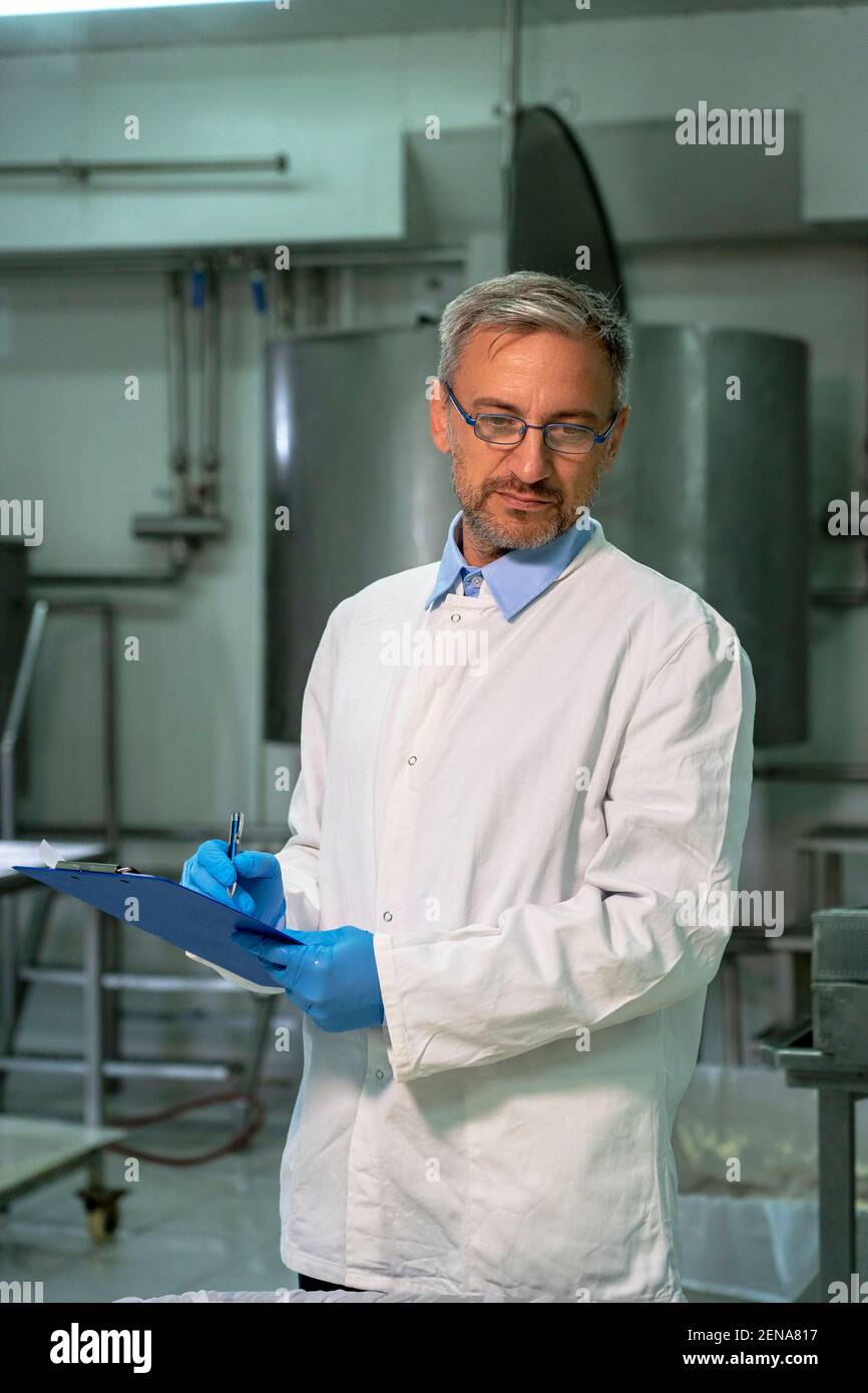 Production process hi-res stock photography and images - Alamy