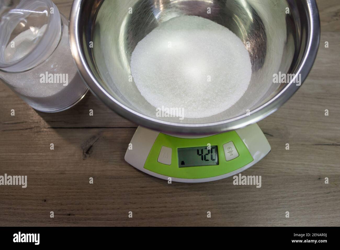 Weighing sugar scales hi-res stock photography and images - Alamy