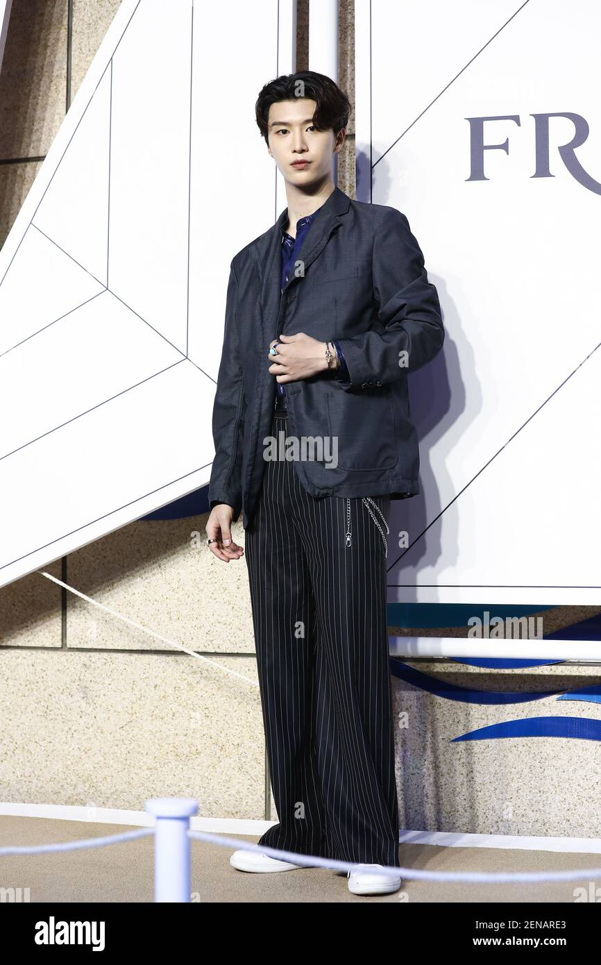 Chinese singer Fan Chengcheng, the younger brother of actress Fan ...