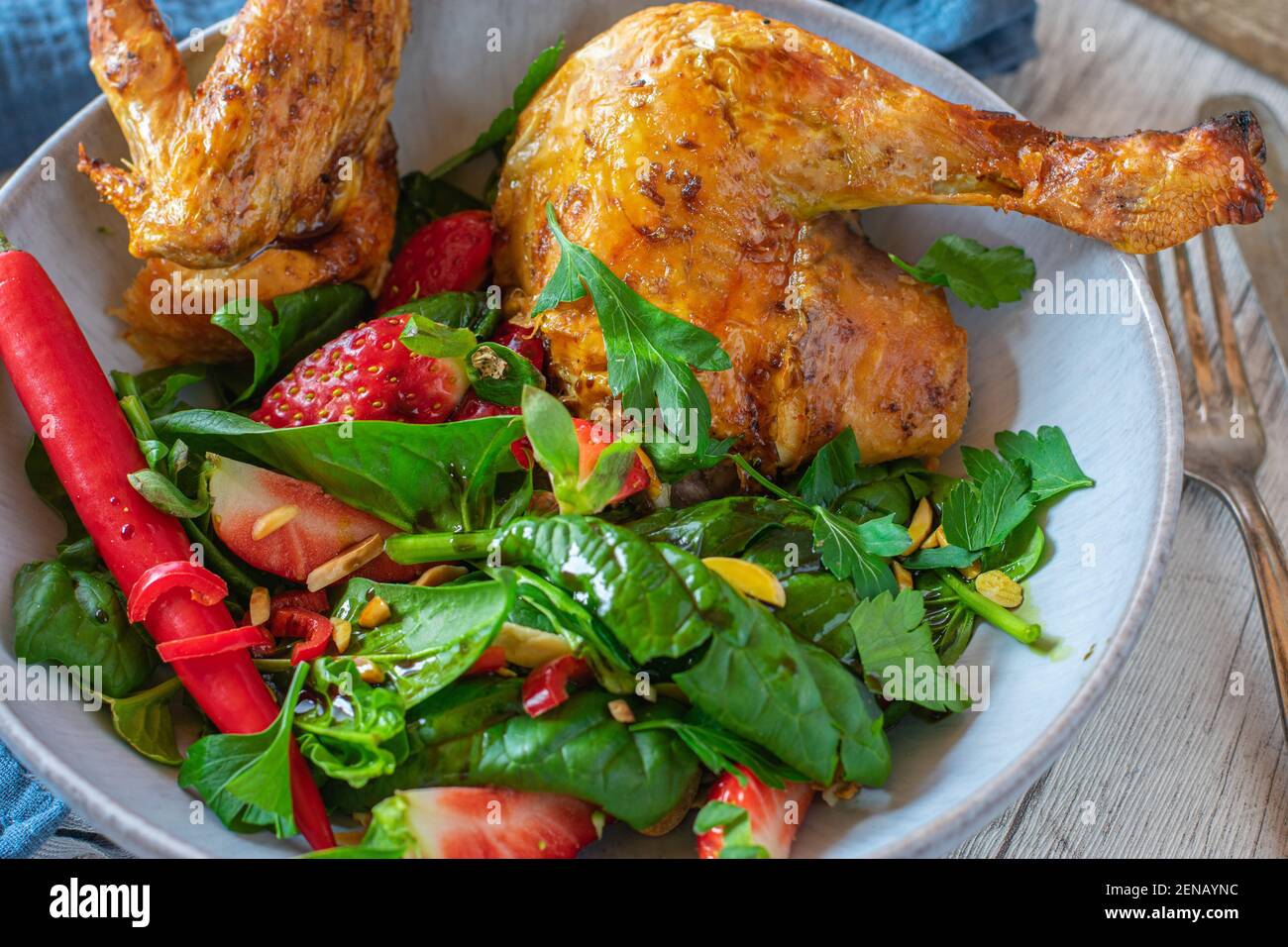 Healthy chicken hi-res stock photography and images - Alamy