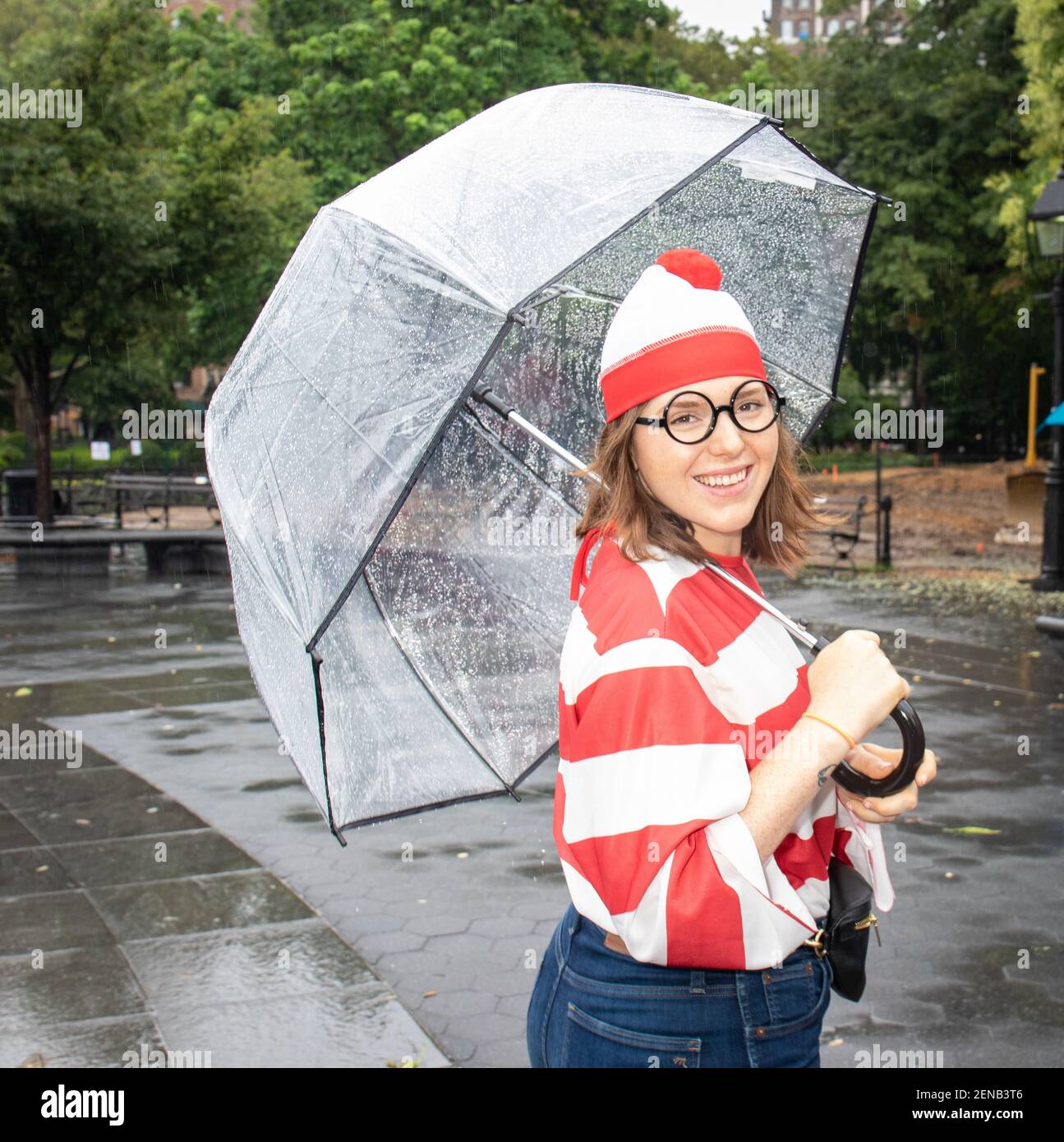Waldo look-alikes take over NYC in celebration of National "Where's ...