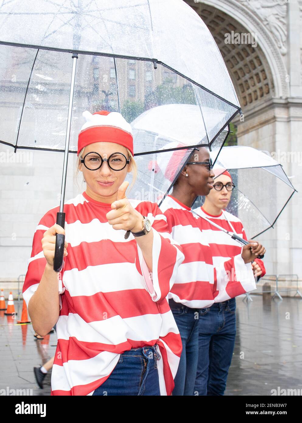 Waldo look-alikes take over NYC in celebration of National 'Where's ...