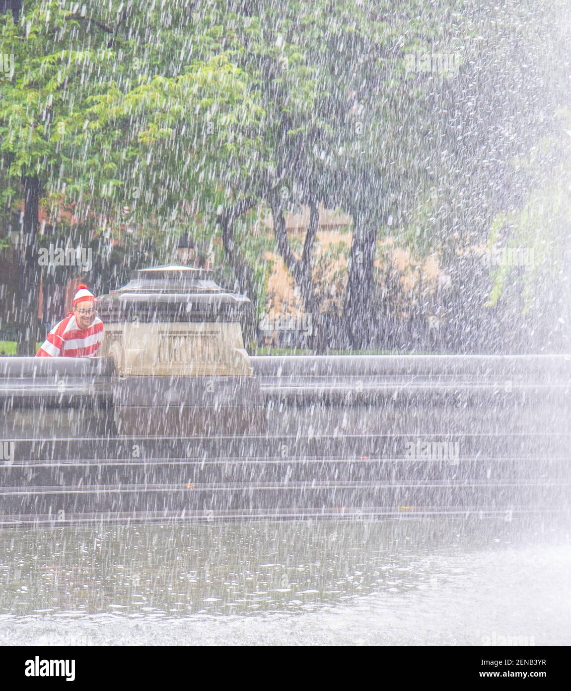 Waldo look-alikes take over NYC in celebration of National 'Where's ...