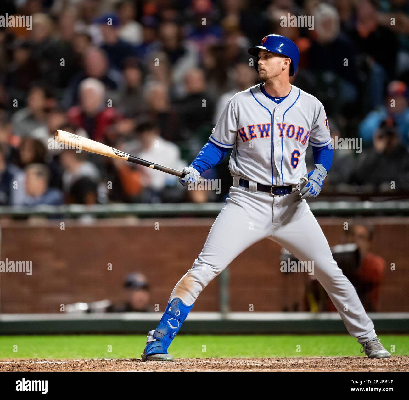 July 18, 2019: New York Mets right fielder Jeff McNeil (6) gets ready ...