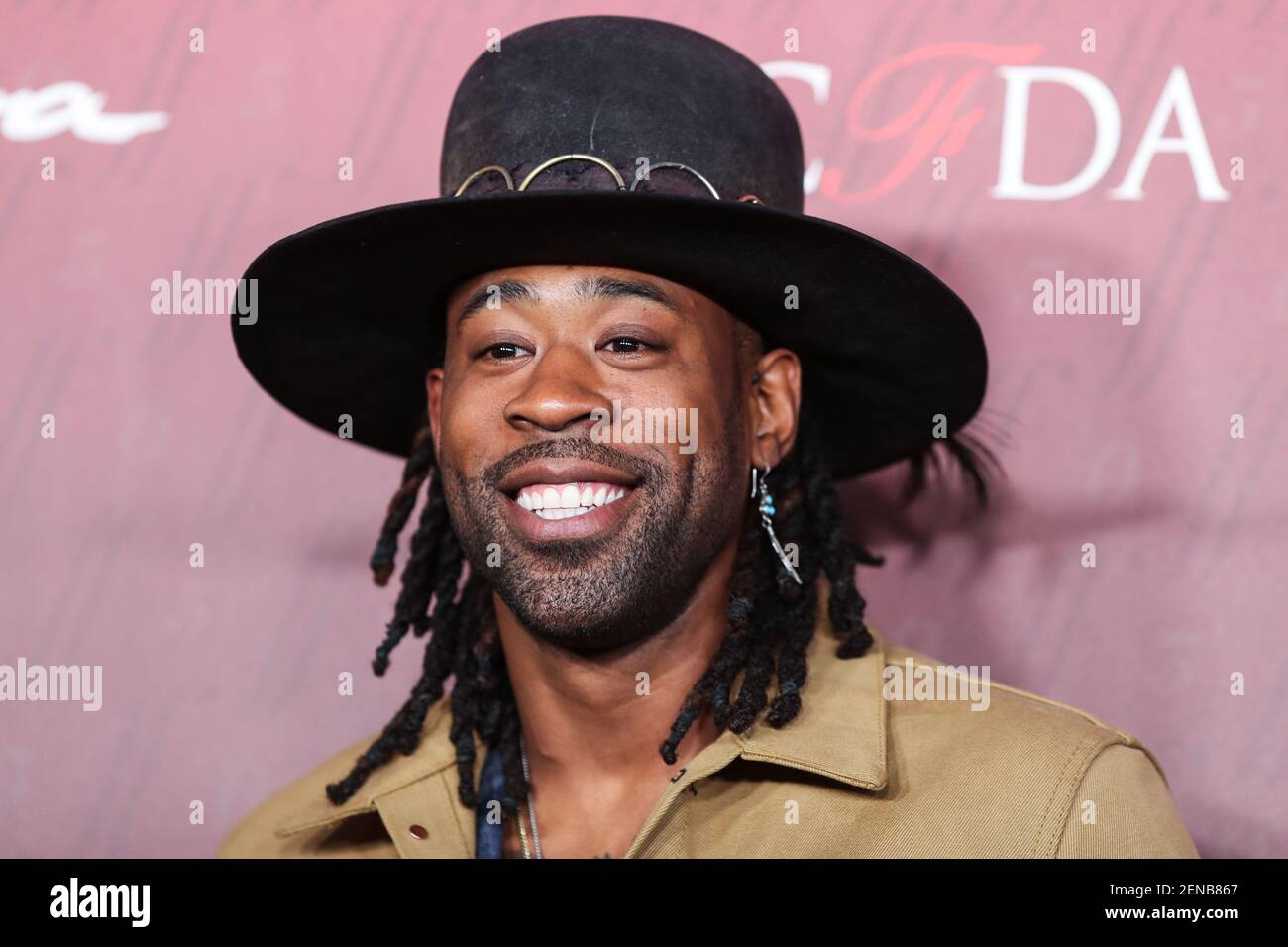 HOLLYWOOD, LOS ANGELES, CALIFORNIA, USA - JULY 18: American basketball ...