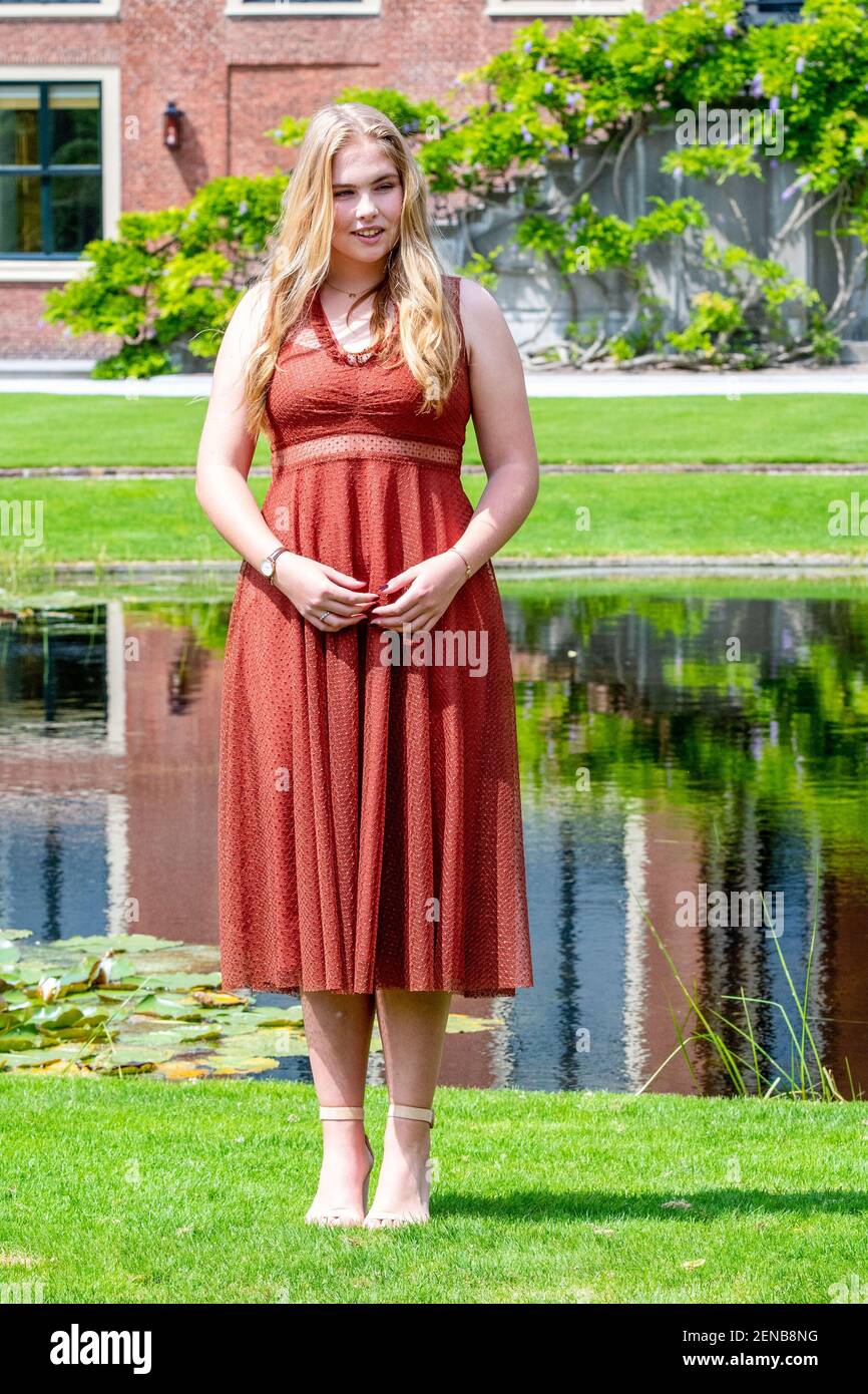 Princess Amalia during the annual summer photo session of 2019 a?t Huis ...