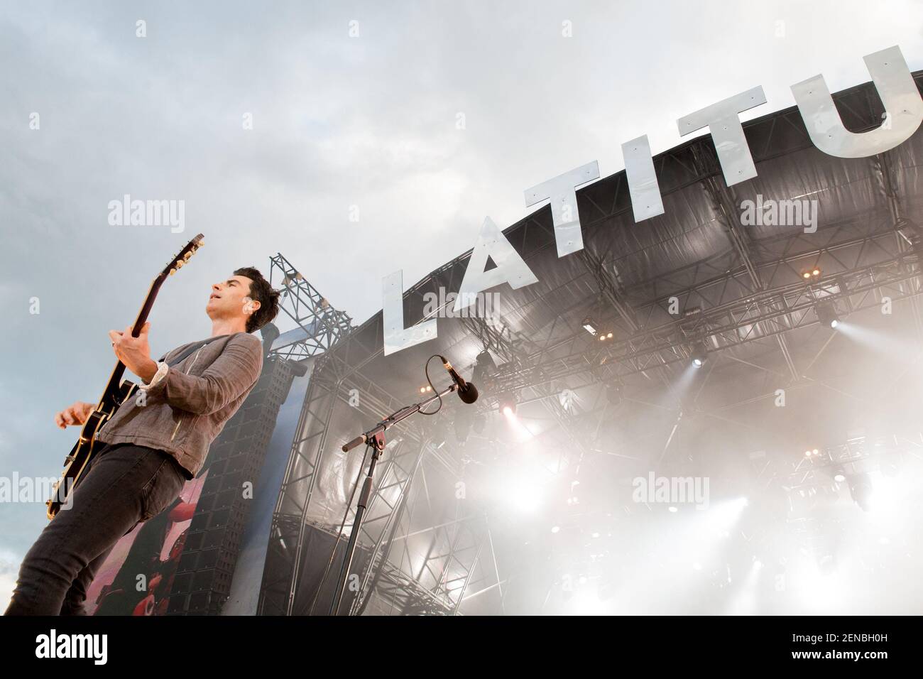 Kelly Jones of Stereophonics Rock band performs lives on stage at the ...