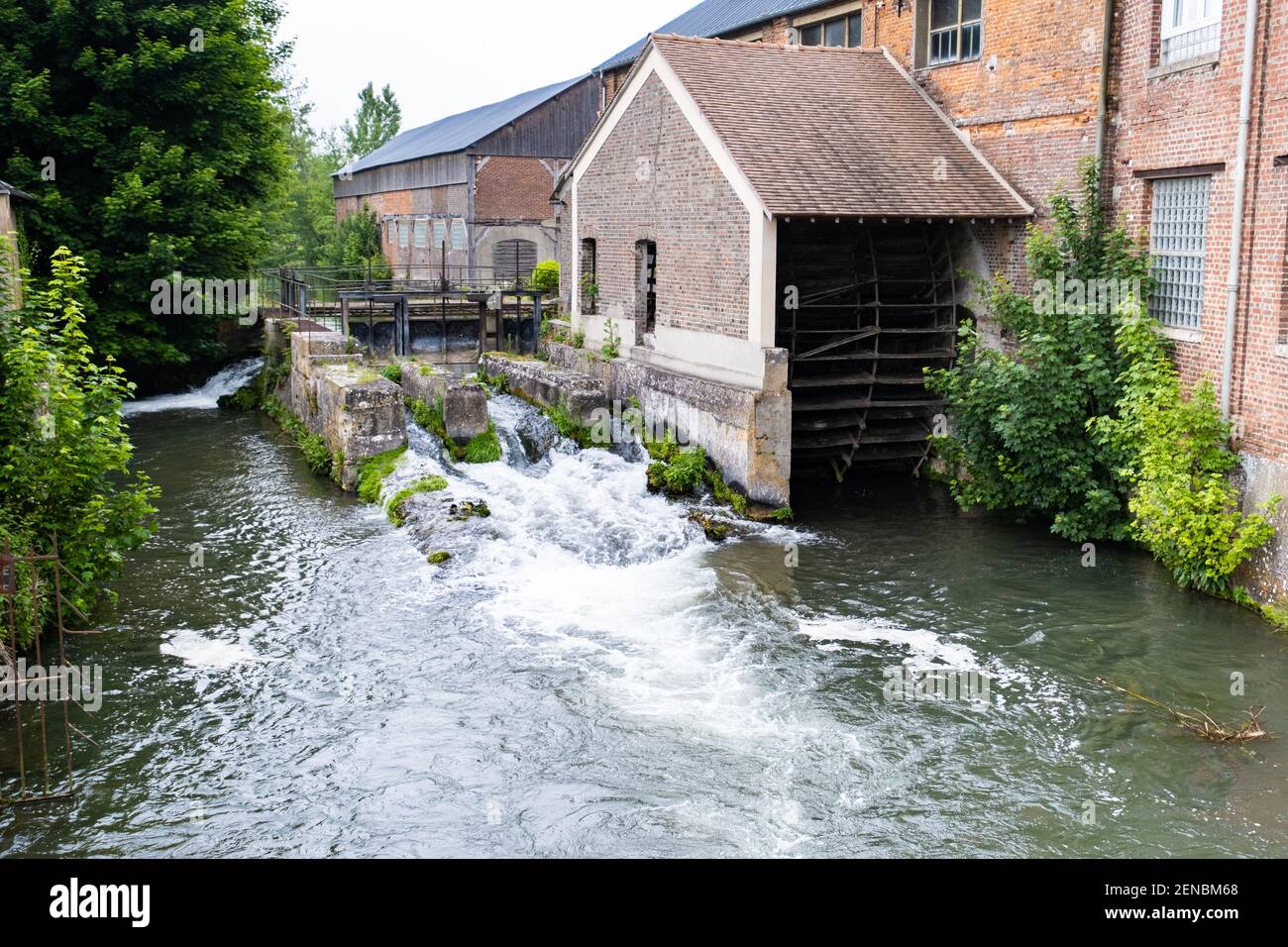 Flood gate wheel hi-res stock photography and images - Alamy