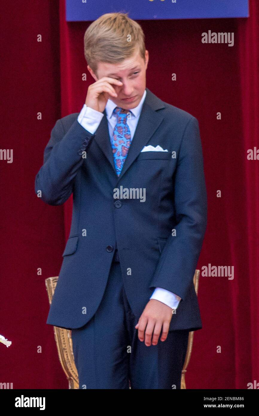 Prince Emmanuel bored and yawning during the celebration of the Belgian ...
