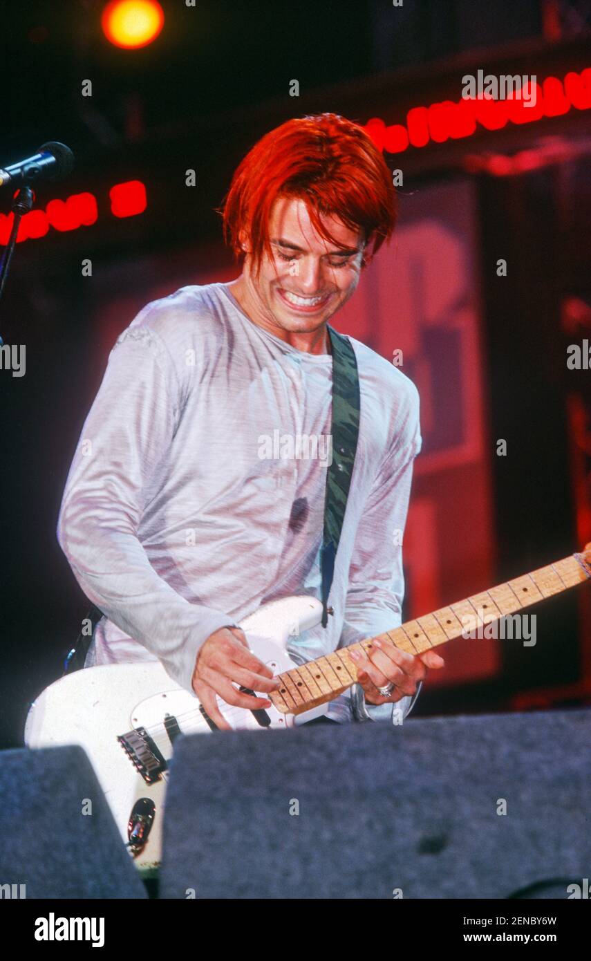 Bush Band Lead Singer