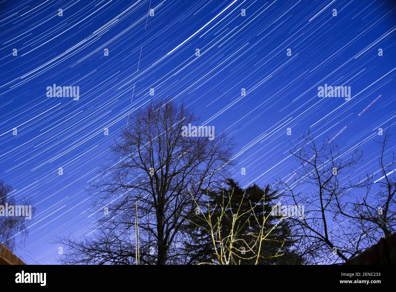 British airways flight paths hi-res stock photography and images - Alamy
