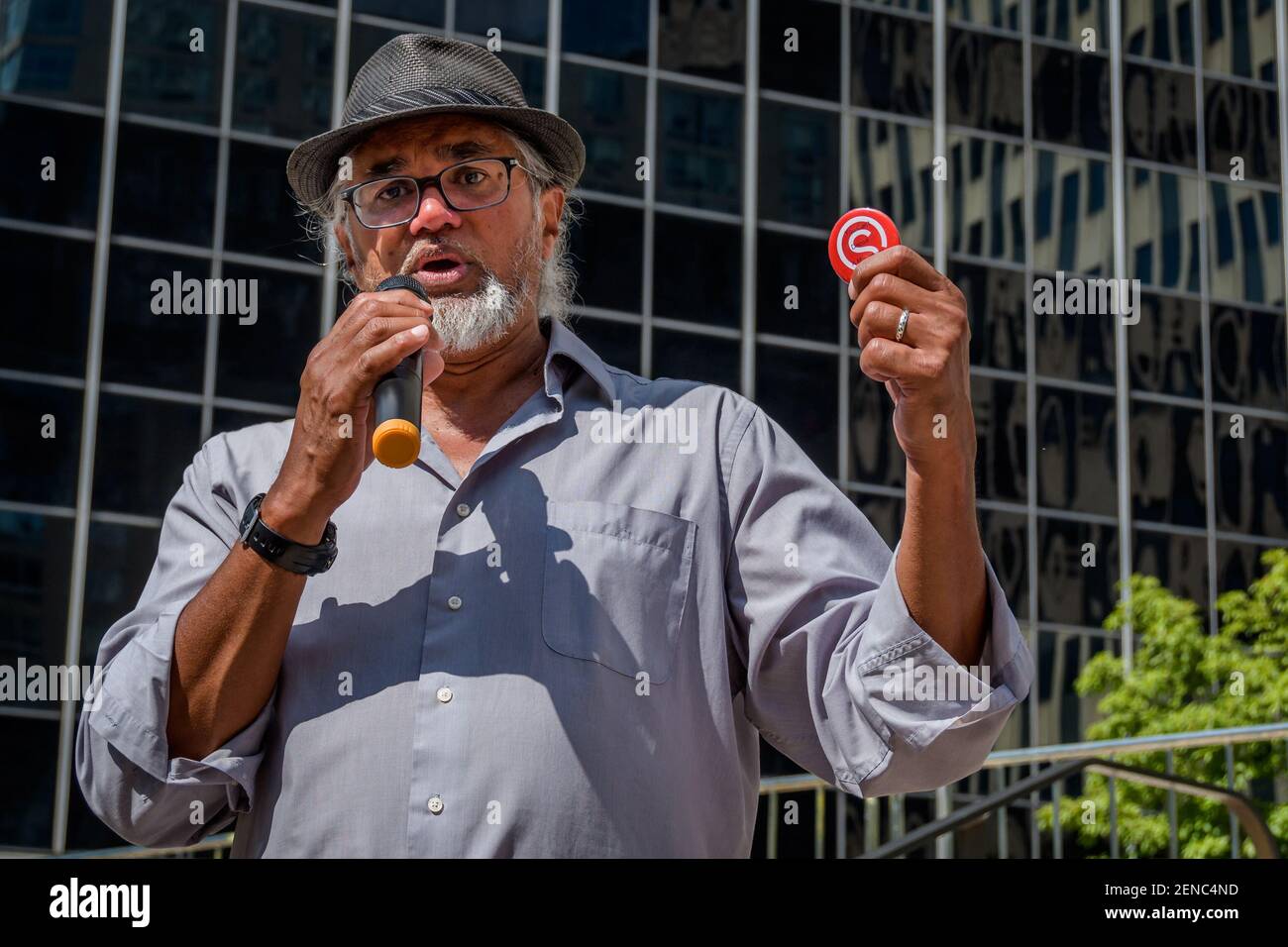 Nationally recognized immigrant rights leader and activist Ravi Ragbir ...