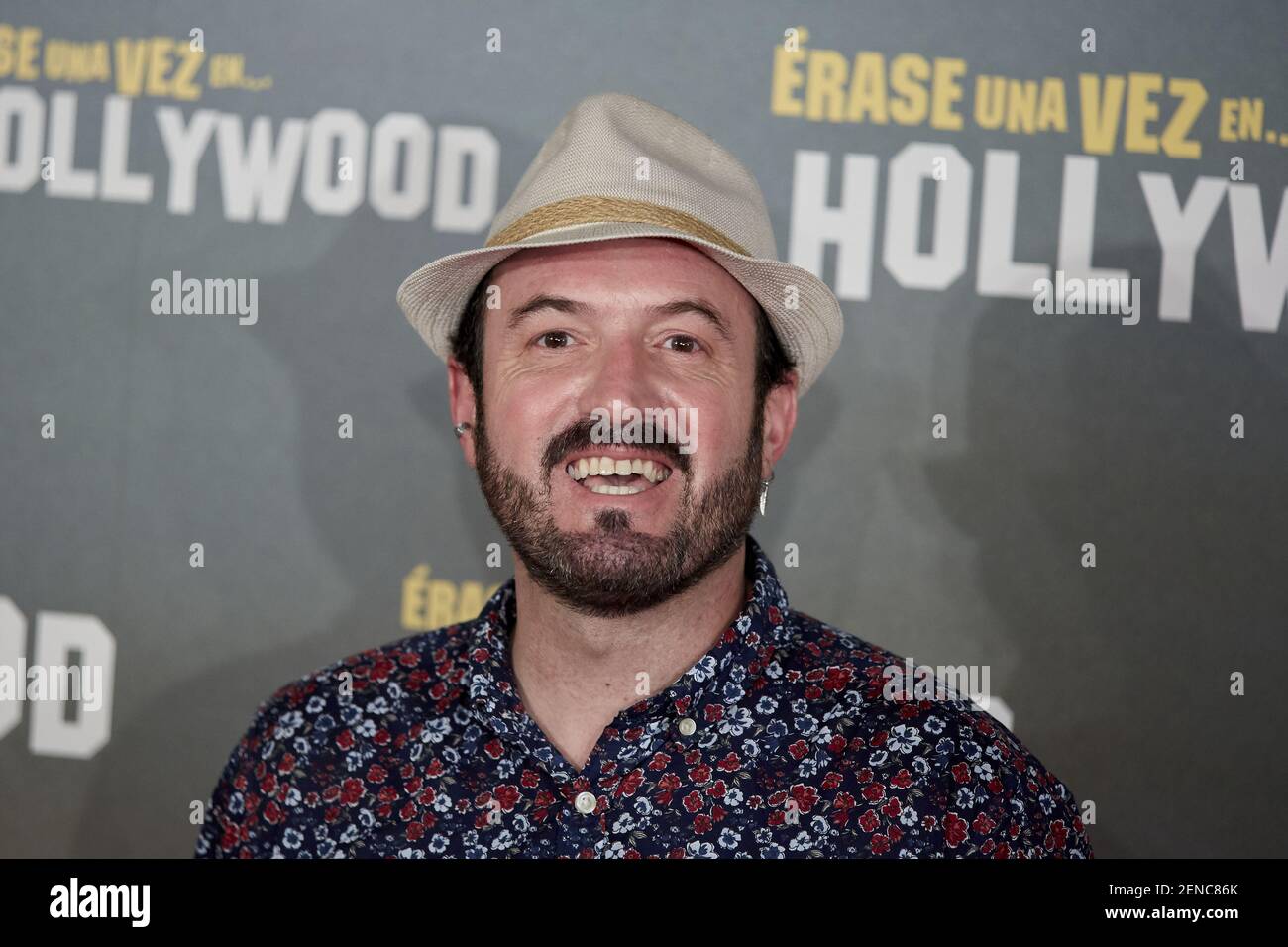 Alex O'Dogherty attends to 'Erase una vez en Hollywood' (Once Upon a ...